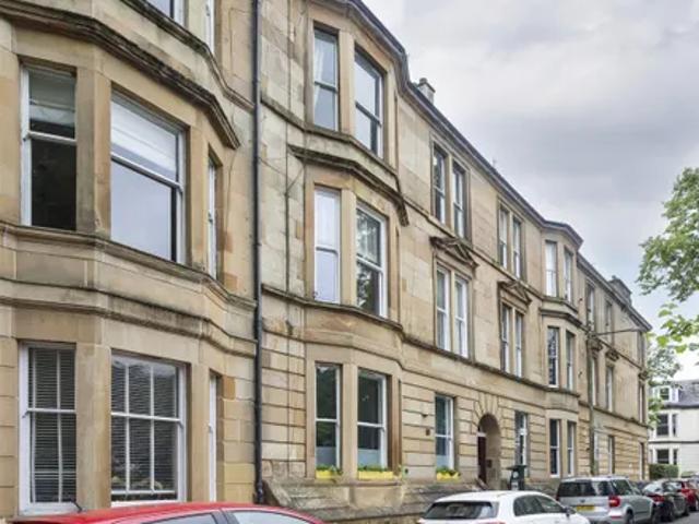 Holyrood Quadrant, Glasgow, G20 6HH, United Kingdom | 4 bed apartment for rent #168062988 | Rentberry