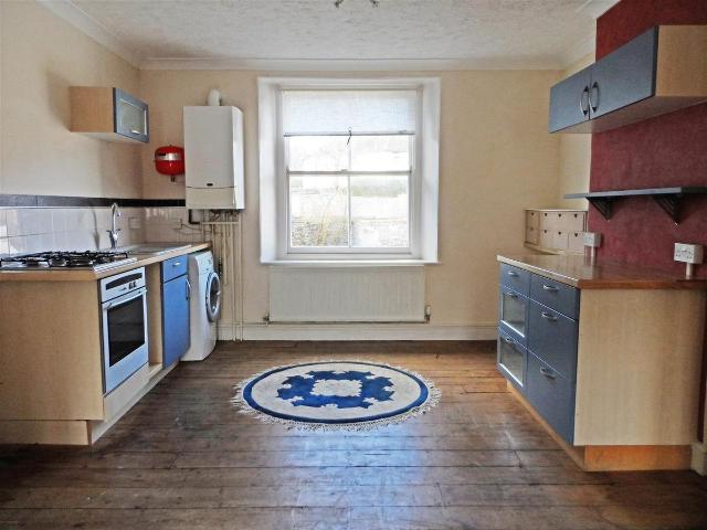 Holyrood Street, Chard TA20, 2 bed maisonette to rent, £675 pcm | PrimeLocation
