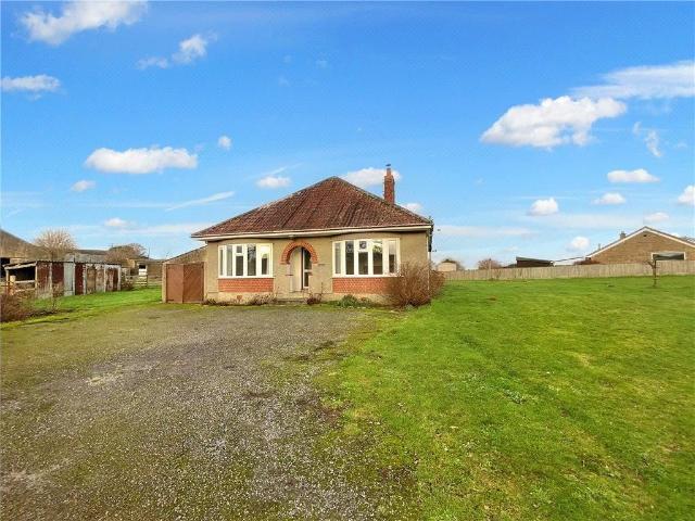 Holywell, East Coker, Yeovil BA22, 3 bed detached bungalow to rent, £1,300 pcm | PrimeLocation