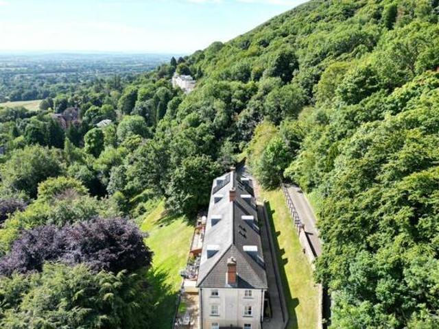Holywell Road, Malvern, 4 Bedroom Terraced