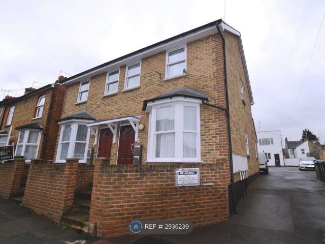 Holywell Road, Watford WD18, 1 bed maisonette to rent, £1,450 pcm | PrimeLocation