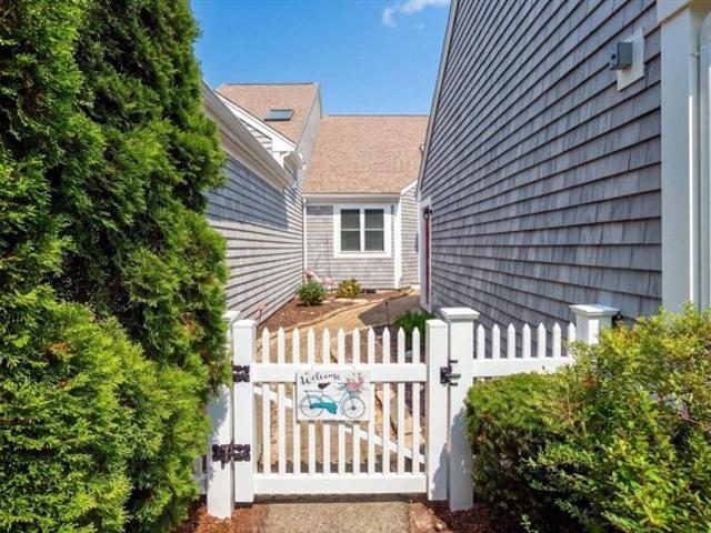 Holbeck Cor Unit,plymouth, Condo For Sale