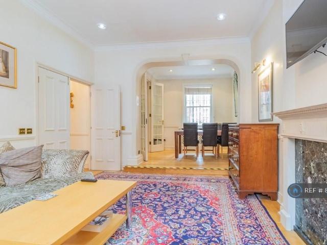 Holbein Mews, London SW1W, 3 bed shared accommodation to rent, £6,000 pcm | PrimeLocation