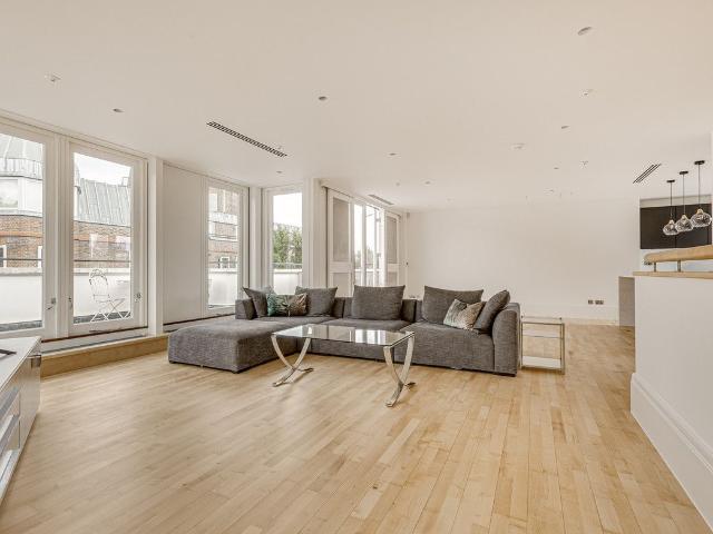 Holbein Place, London SW1W, 4 bed flat to rent, £17,333 pcm | PrimeLocation