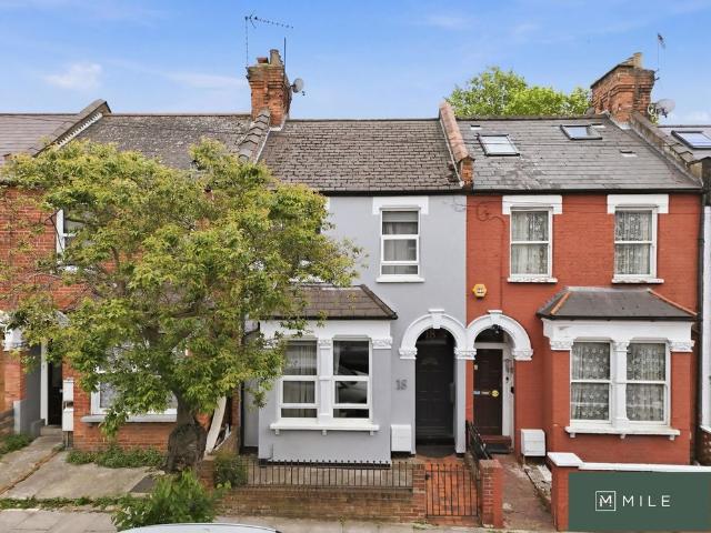 Holberton Gardens, London, NW10