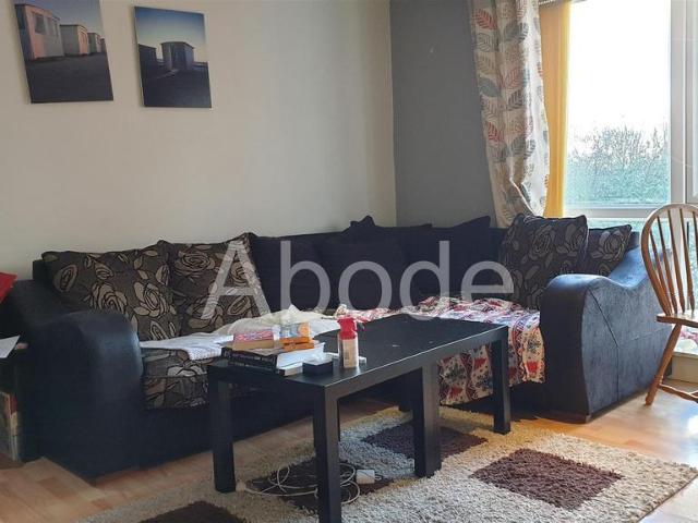 Holborn Central, Woodhouse, Leeds 3 bed flat to rent £1,690 pcm £390 pw