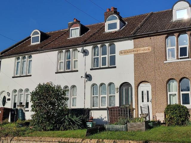 Holborough Road, Snodland, Kent ME6, 3 bed property to rent, £1,500 pcm | PrimeLocation