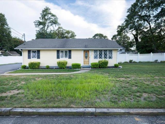 Holbrook NY 11741 105150793