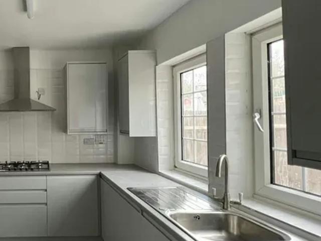 Holburne Road, London, SE3 8JB, United Kingdom | 5 bed apartment for rent #160112898 | Rentberry