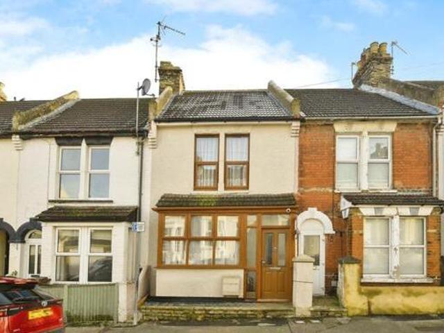 Holcombe Road, Rochester, 3 Bedroom Terraced