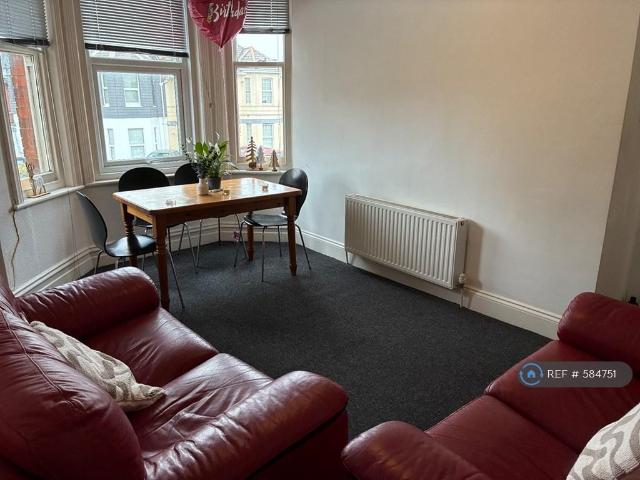 Holdenhurst Road, Bournemouth, BH8 4 bed maisonette to rent £2,000 pcm £462 pw