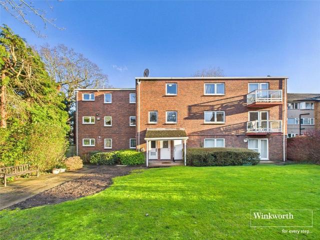 Holders Hill Road, Hendon, London NW4, 2 bed flat to rent, £2,200 pcm | PrimeLocation