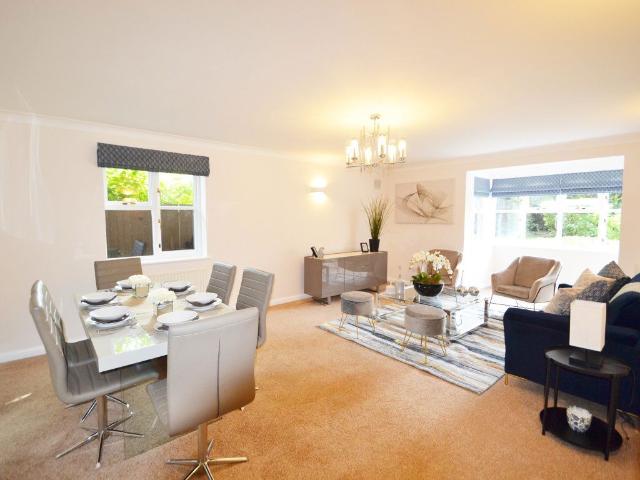 Holders Hill Road, London NW4, 2 bed flat to rent, £2,050 pcm | PrimeLocation