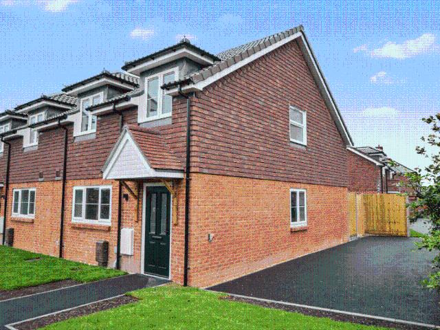 Hole Lane, Bentley, Farnham GU10, 3 bed semi detached house to rent, £2,250 pcm | PrimeLocation