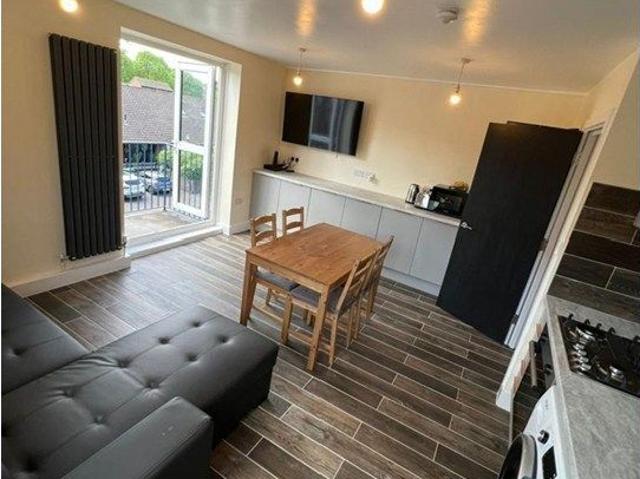 Holford House, London SE16, 4 bed maisonette to rent, £4,400 pcm | PrimeLocation