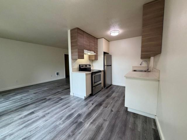 Holgate Lofts 2 Bedroom Apartment for Rent at 1424 Se Holgate Blvd, Portland, OR 97202 Brooklyn