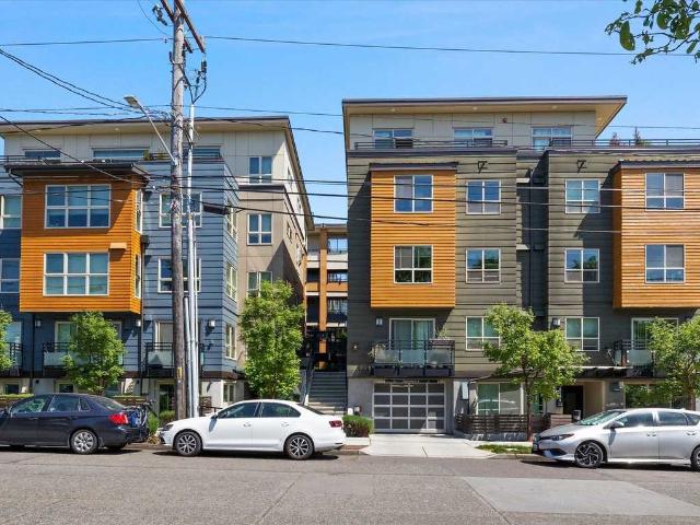 Holgate 12 Apartments 2 Bedroom Apartment for Rent at 1814 12th Ave S, Seattle, WA 98144 North Beacon Hill