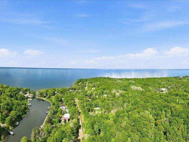 Holiday Harbor Dr, Garrison, MN 56450
