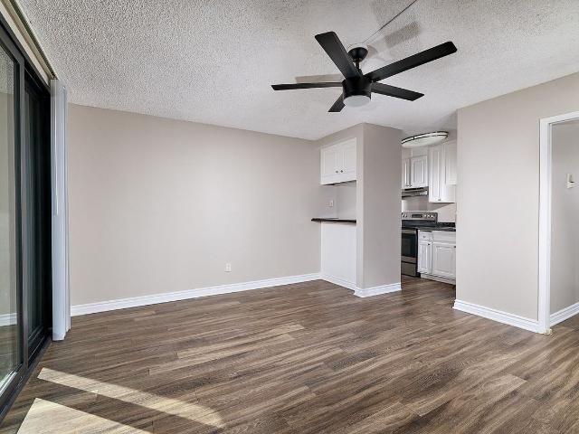 HOLIDAY SPECIAL* 1 MONTH FREE! Welcome to Surfcaster Apartments Studio Apartment for Rent at 5050 Niagara Ave, San Diego, CA 92107 Ocean Beach