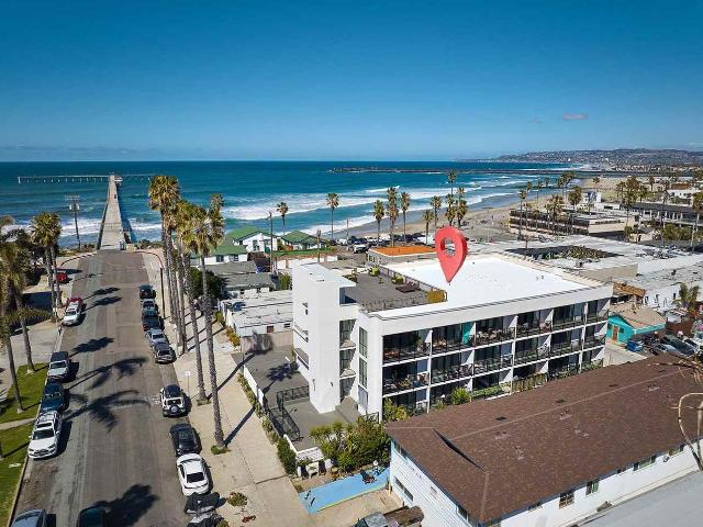 HOLIDAY SPECIAL* 1 MONTH FREE! Welcome to Surfcaster Apartments 1 Bedroom Apartment for Rent at 5050 Niagara Ave, San Diego, CA 92107 Ocean Beach