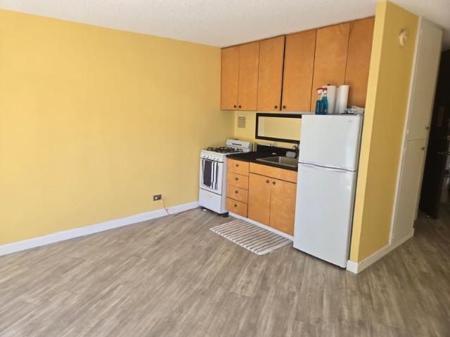 Holiday Village Studio with 1 Parking