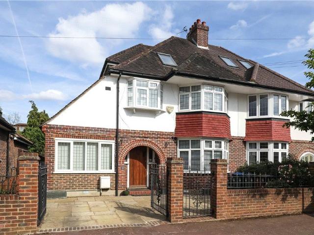 Holland Avenue, SW20 4 bed semi detached house to rent £4,250 pcm £981 pw