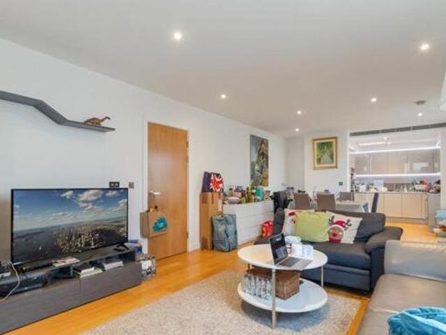 Holland Park Avenue, London, 2 Bedroom Flat