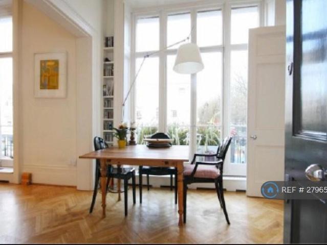 Holland Park Avenue, London, W11 1 bed flat to rent £4,500 pcm £1,038 pw