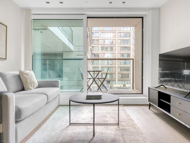 Holland Park W14, 1 bed flat to rent, £3,960 pcm | PrimeLocation