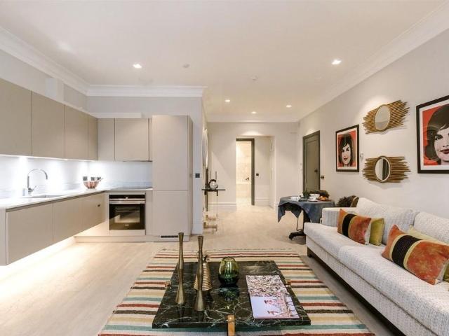 Holland Park W11, 2 bed flat to rent, £3,705 pcm | PrimeLocation