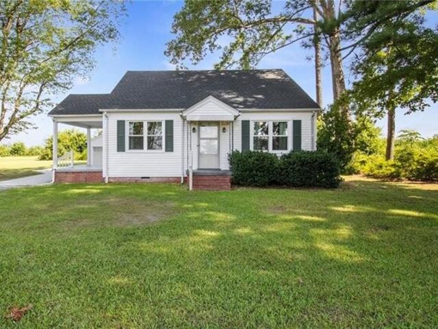 Holland Rd, Suffolk, Home For Sale