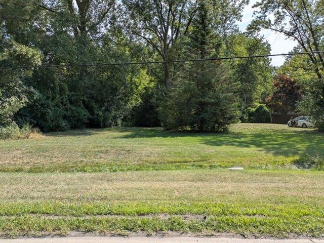 Holland Rd, Taylor, MI 48180