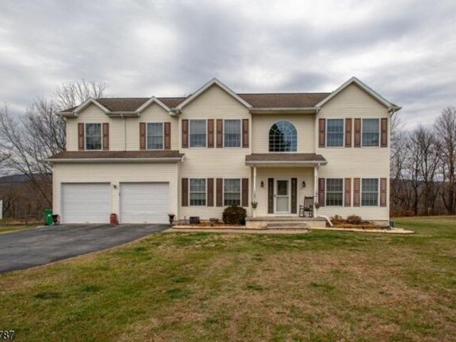 Holland Rd, Wantage Township, Home For Sale