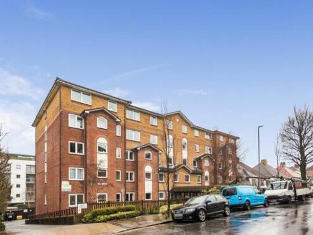 Holland Road, Hove, 2 Bedroom Flat
