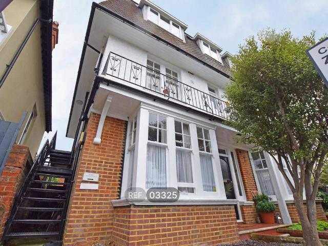 Holland Road, Hove, East Sussex BN3, 2 bed flat to rent, £1,700 pcm | PrimeLocation