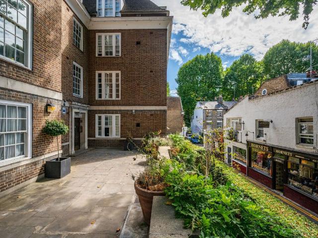 Holland Street, Kensington, London W8, 3 bed flat to rent, £6,479 pcm | PrimeLocation