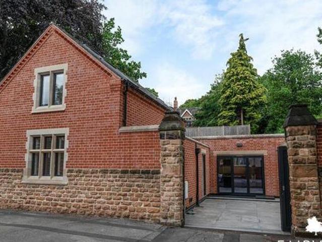 Holles Crescent, Nottingham, 2 Bedroom Detached