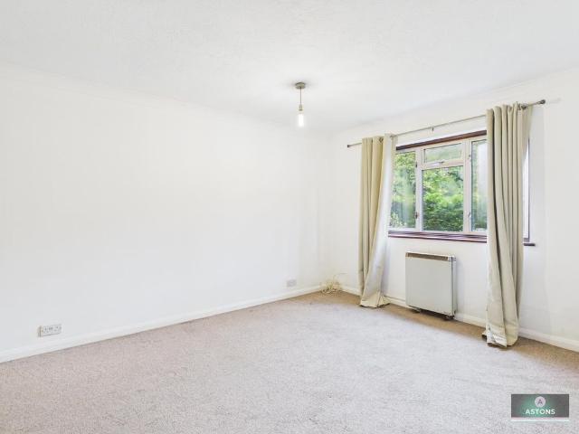 Hollin Court, Northgate