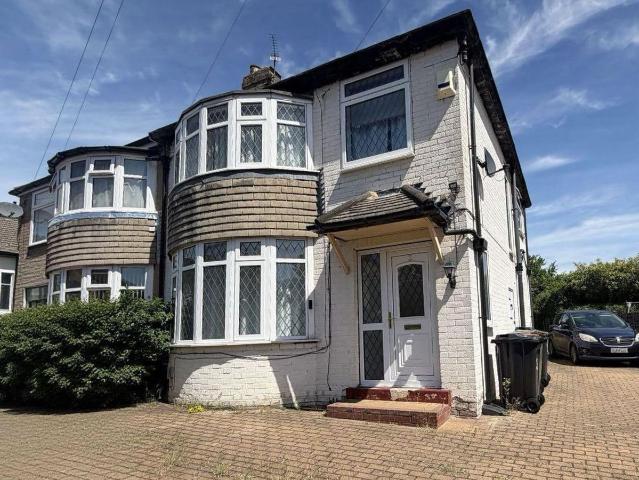 Hollin Hill Avenue, Leeds LS8, 3 bed semi detached house to rent, £1,650 pcm | PrimeLocation