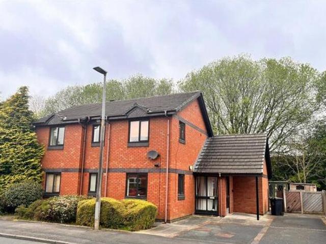 Hollin Street, Blackburn, 4 Bedroom Detached