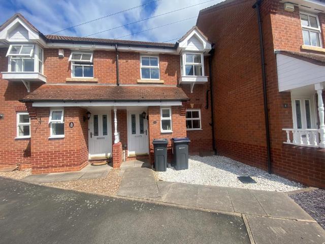 Hollingberry Lane, Sutton Coldfield, B76 2 bed house to rent £1,175 pcm £271 pw