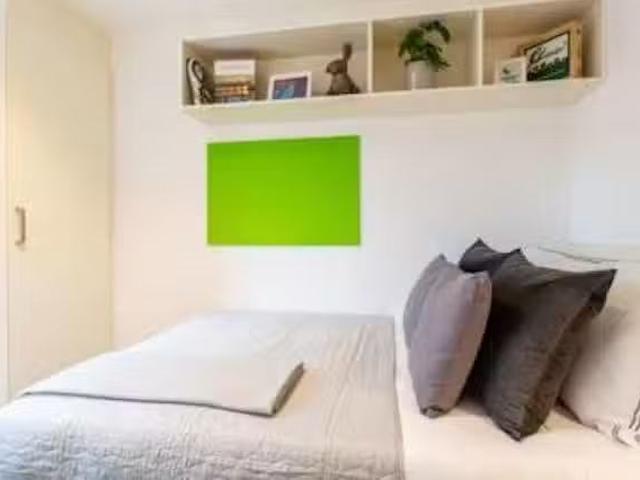 Hollingbury House Standard Studio