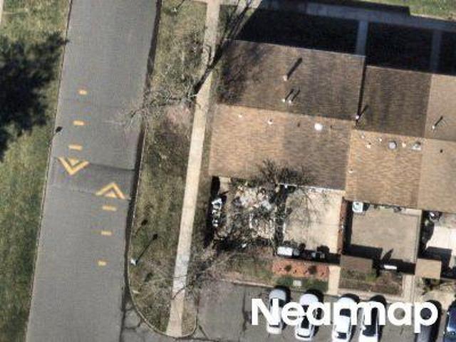 Hollingston Pl