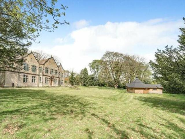 Hollingworth, Thorncliffe, Hyde, 8 Bedroom Detached