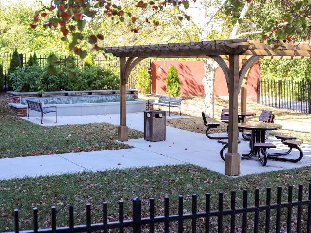 Hollins House 1 Bedroom Apartment for Rent at 1010 W Baltimore St, Baltimore, MD 21223 Hollins Park