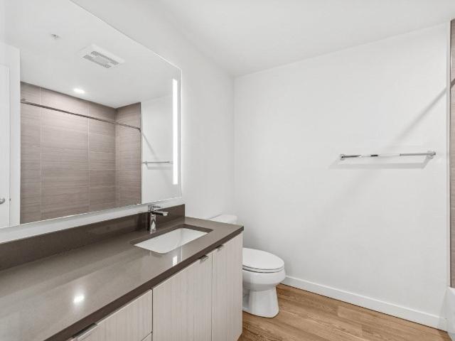 Hollis 1 Bedroom Apartment for Rent at 1625 Sw Alder St, Portland, OR 97205 Goose Hollow