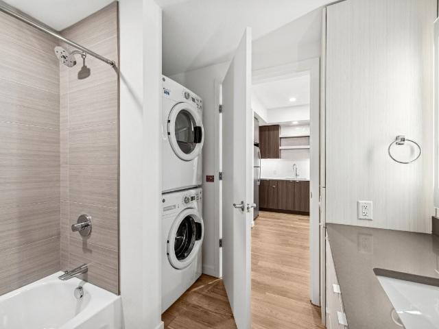 Hollis 1 Bedroom Apartment for Rent at 1625 Sw Alder St, Portland, OR 97205 Goose Hollow