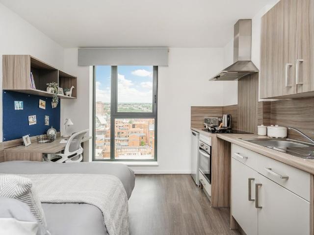 Hollis Croft, Sheffield S1, Room to rent, £498 pcm | PrimeLocation