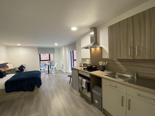 Hollis Croft, Sheffield S1, Room to rent, £914 pcm | PrimeLocation