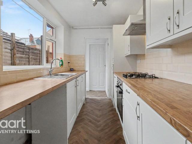 Hollis Road, COVENTRY 3 bed terraced house to rent £1,175 pcm £271 pw